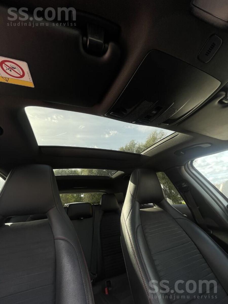 Grey Mercedes-Benz GLA 200 2017 in Riga, with an engine capacity of 2.20 L and mileage of 266 thousand km for 10999 €, photo 11 on AUTOMOTO.COM.LV