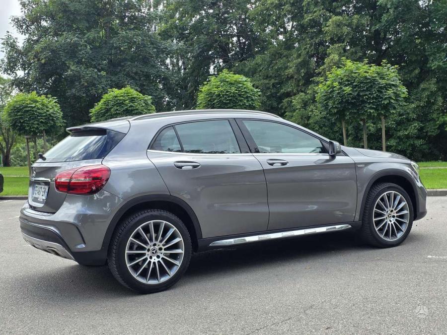 Pelēks Mercedes-Benz GLA 200 2019 Tauragė, ar dzinēja tilpumu 2.14 L un nobraukumu 128 tūkst. km par 16500 €, foto 7 vietnē AUTOMOTO.COM.LV