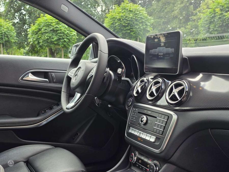 Pelēks Mercedes-Benz GLA 200 2019 Tauragė, ar dzinēja tilpumu 2.14 L un nobraukumu 128 tūkst. km par 16500 €, foto 12 vietnē AUTOMOTO.COM.LV
