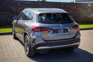Pelēks Mercedes-Benz GLA 200 2020 Marijampole, ar dzinēja tilpumu 1.33 L un nobraukumu 118 tūkst. km par 20950 €, foto 10 vietnē AUTOMOTO.COM.LV