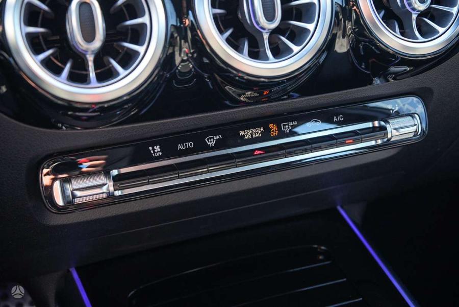 Pelēks Mercedes-Benz GLA 200 2020 Marijampole, ar dzinēja tilpumu 1.33 L un nobraukumu 118 tūkst. km par 20950 €, foto 23 vietnē AUTOMOTO.COM.LV
