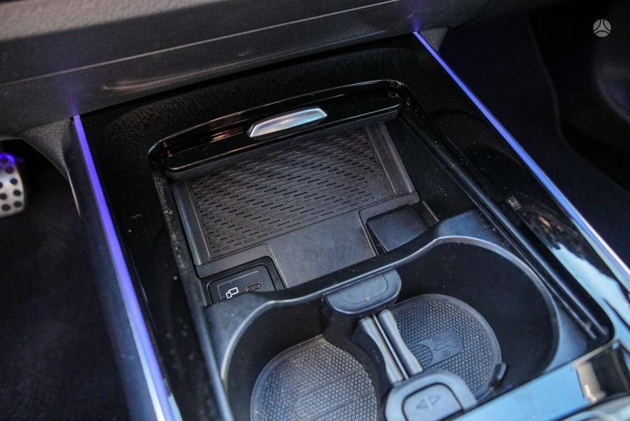 Pelēks Mercedes-Benz GLA 200 2020 Marijampole, ar dzinēja tilpumu 1.33 L un nobraukumu 118 tūkst. km par 20950 €, foto 25 vietnē AUTOMOTO.COM.LV
