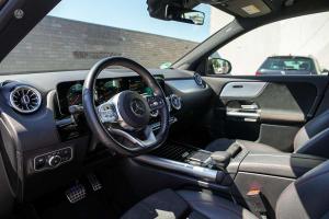 Pelēks Mercedes-Benz GLA 200 2020 Marijampole, ar dzinēja tilpumu 1.33 L un nobraukumu 118 tūkst. km par 20950 €, foto 30 vietnē AUTOMOTO.COM.LV