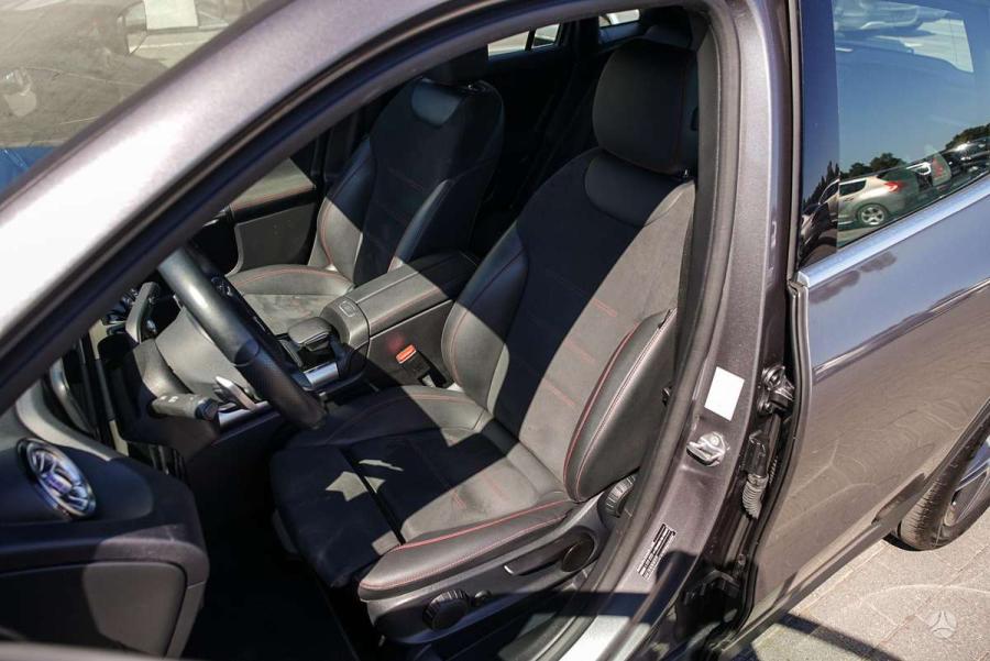 Pelēks Mercedes-Benz GLA 200 2020 Marijampole, ar dzinēja tilpumu 1.33 L un nobraukumu 118 tūkst. km par 20950 €, foto 32 vietnē AUTOMOTO.COM.LV