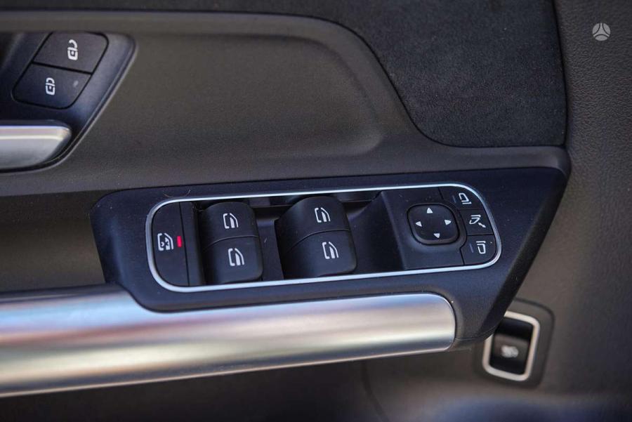 Pelēks Mercedes-Benz GLA 200 2020 Marijampole, ar dzinēja tilpumu 1.33 L un nobraukumu 118 tūkst. km par 20950 €, foto 34 vietnē AUTOMOTO.COM.LV