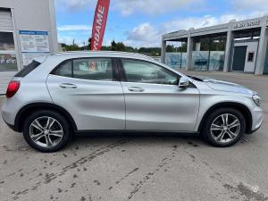 Pelēks Mercedes-Benz GLA 200 2014 Prienai, ar dzinēja tilpumu 2.14 L un nobraukumu 320 tūkst. km par 7950 €, foto 9 vietnē AUTOMOTO.COM.LV