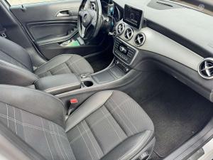 Pelēks Mercedes-Benz GLA 200 2014 Prienai, ar dzinēja tilpumu 2.14 L un nobraukumu 320 tūkst. km par 7950 €, foto 12 vietnē AUTOMOTO.COM.LV