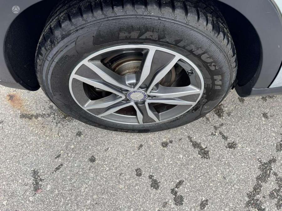 Pelēks Mercedes-Benz GLA 200 2014 Prienai, ar dzinēja tilpumu 2.14 L un nobraukumu 320 tūkst. km par 7950 €, foto 17 vietnē AUTOMOTO.COM.LV