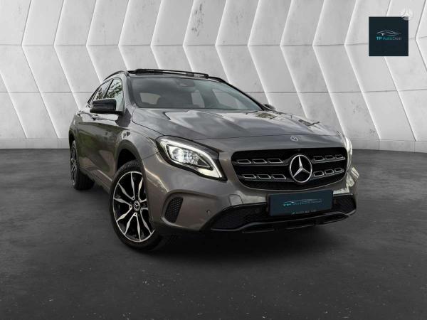Mercedes-Benz GLA 200 2018 in Kaunas on AUTOMOTO.COM.LV Grey Mercedes-Benz GLA 200 2018 in Kaunas, with an engine capacity of 1.60 L and mileage of 249 thousand km for 12899 €, photo 1 on AUTOMOTO.COM.LV