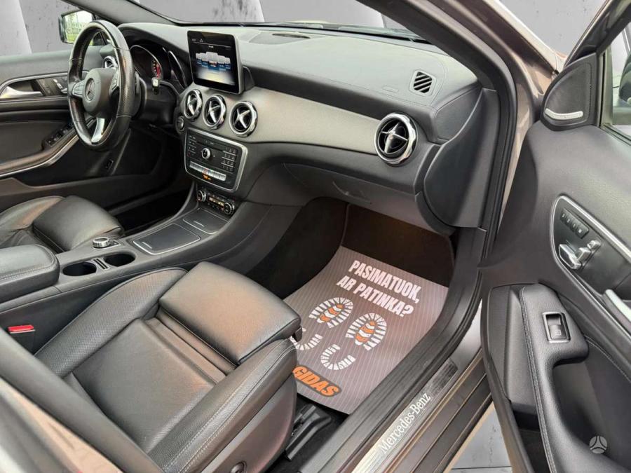 Pelēks Mercedes-Benz GLA 200 2018 Kauņa, ar dzinēja tilpumu 1.60 L un nobraukumu 249 tūkst. km par 12899 €, foto 34 vietnē AUTOMOTO.COM.LV