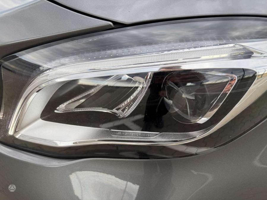 Pelēks Mercedes-Benz GLA 200 2018 Kauņa, ar dzinēja tilpumu 1.60 L un nobraukumu 249 tūkst. km par 12899 €, foto 40 vietnē AUTOMOTO.COM.LV