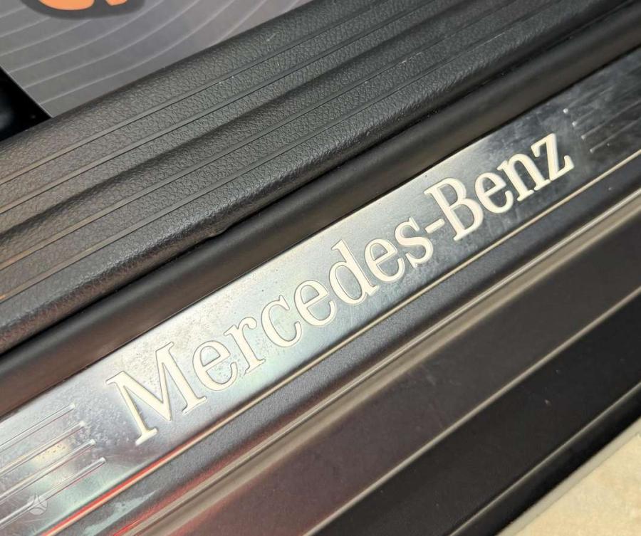 Pelēks Mercedes-Benz GLA 200 2018 Kauņa, ar dzinēja tilpumu 1.60 L un nobraukumu 249 tūkst. km par 12899 €, foto 43 vietnē AUTOMOTO.COM.LV