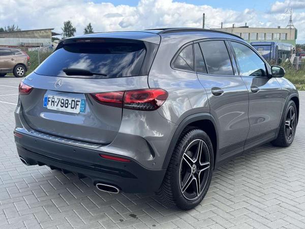 Pelēks Mercedes-Benz GLA 200 2020 Tauragė, ar dzinēja tilpumu 1.33 L un nobraukumu 190 tūkst. km par 19900 €, foto 5 vietnē AUTOMOTO.COM.LV