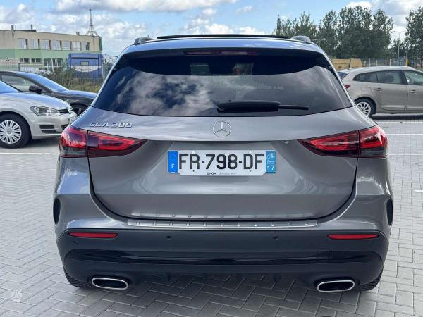 Pelēks Mercedes-Benz GLA 200 2020 Tauragė, ar dzinēja tilpumu 1.33 L un nobraukumu 190 tūkst. km par 19900 €, foto 6 vietnē AUTOMOTO.COM.LV