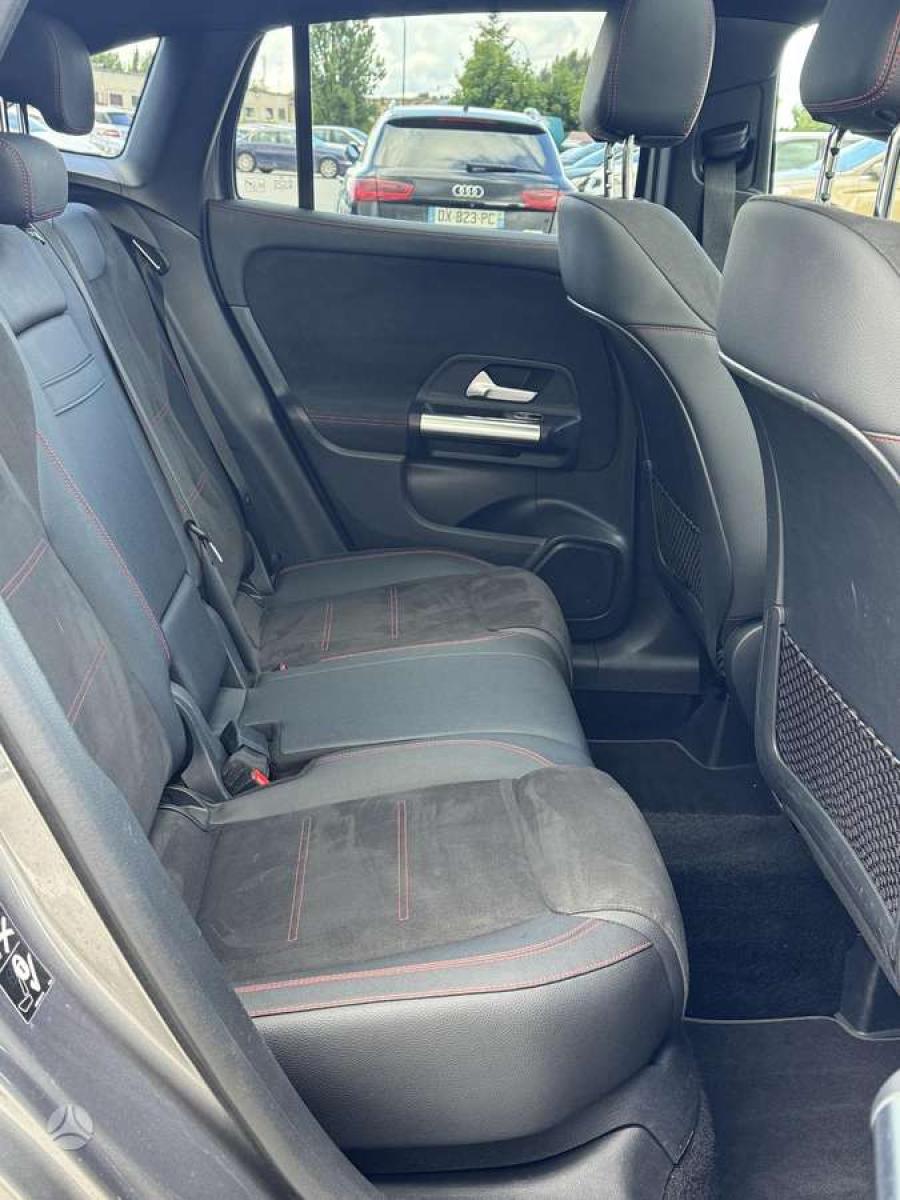 Grey Mercedes-Benz GLA 200 2020 in Taurage, with an engine capacity of 1.33 L and mileage of 190 thousand km for 19900 €, photo 14 on AUTOMOTO.COM.LV