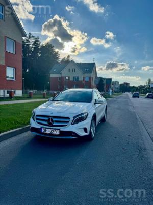 Balts Mercedes-Benz GLA 200 2014 Rīga, ar dzinēja tilpumu 2.20 L un nobraukumu 294 tūkst. km par 10400 €, foto 3 vietnē AUTOMOTO.COM.LV