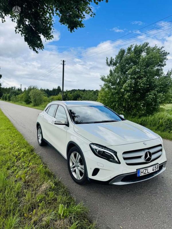 Balts Mercedes-Benz GLA 200 2015 Kauņa, ar dzinēja tilpumu 2.14 L un nobraukumu 196 tūkst. km par 11900 €, foto 1 vietnē AUTOMOTO.COM.LV