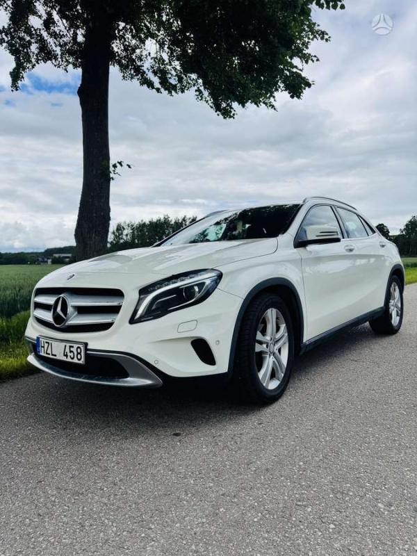 Balts Mercedes-Benz GLA 200 2015 Kauņa, ar dzinēja tilpumu 2.14 L un nobraukumu 196 tūkst. km par 11900 €, foto 2 vietnē AUTOMOTO.COM.LV