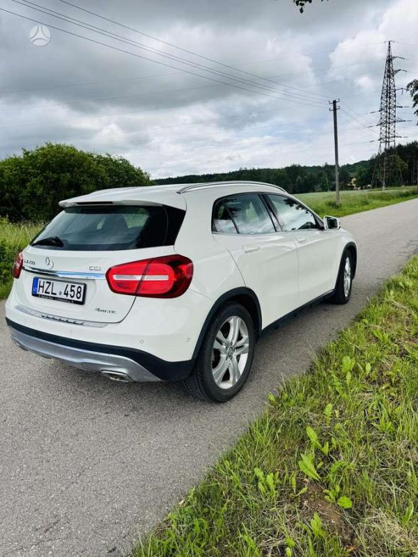 Balts Mercedes-Benz GLA 200 2015 Kauņa, ar dzinēja tilpumu 2.14 L un nobraukumu 196 tūkst. km par 11900 €, foto 5 vietnē AUTOMOTO.COM.LV