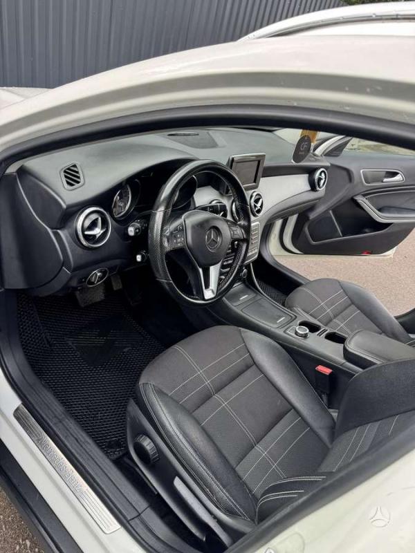 Balts Mercedes-Benz GLA 200 2015 Kauņa, ar dzinēja tilpumu 2.14 L un nobraukumu 196 tūkst. km par 11900 €, foto 7 vietnē AUTOMOTO.COM.LV