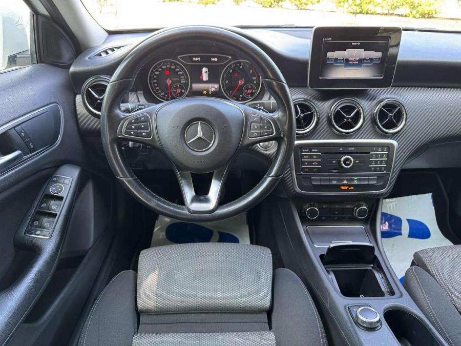White Mercedes-Benz GLA 200 2019 in Taurage, with an engine capacity of 2.14 L and mileage of 240 thousand km for 11700 €, photo 12 on AUTOMOTO.COM.LV