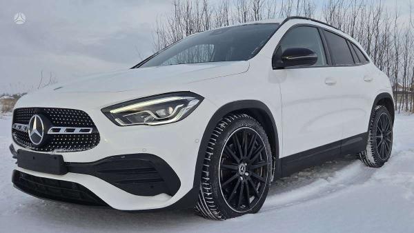 Balts Mercedes-Benz GLA 200 2021 Panevēža, ar dzinēja tilpumu 1.95 L un nobraukumu 230 tūkst. km par 22900 €, foto 1 vietnē AUTOMOTO.COM.LV