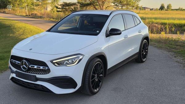 Balts Mercedes-Benz GLA 200 2021 Panevēža, ar dzinēja tilpumu 1.95 L un nobraukumu 230 tūkst. km par 21300 €, foto 3 vietnē AUTOMOTO.COM.LV