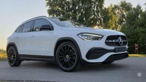 Balts Mercedes-Benz GLA 200 2021 Panevēža, ar dzinēja tilpumu 1.95 L un nobraukumu 230 tūkst. km par 21300 €, foto 22 vietnē AUTOMOTO.COM.LV