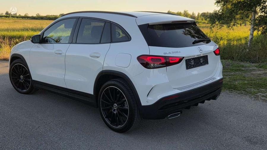 Balts Mercedes-Benz GLA 200 2021 Panevēža, ar dzinēja tilpumu 1.95 L un nobraukumu 230 tūkst. km par 21300 €, foto 29 vietnē AUTOMOTO.COM.LV