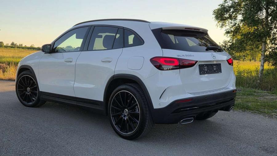 Balts Mercedes-Benz GLA 200 2021 Panevēža, ar dzinēja tilpumu 1.95 L un nobraukumu 230 tūkst. km par 21300 €, foto 30 vietnē AUTOMOTO.COM.LV