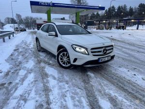 Balts Mercedes-Benz GLA 200 2014 Viļņa, ar dzinēja tilpumu 1.60 L un nobraukumu 191 tūkst. km par 10000 €, foto 3 vietnē AUTOMOTO.COM.LV
