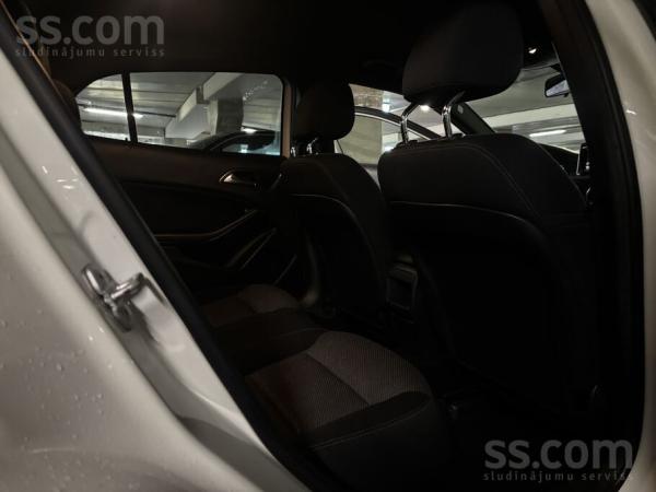 Белый Мерседес ГЛA 200 2014 в Рига, объемом двигателя 2.20 л и пробегом 294 тыс. км за 10690 €, фото 8 на AUTOMOTO.COM.LV