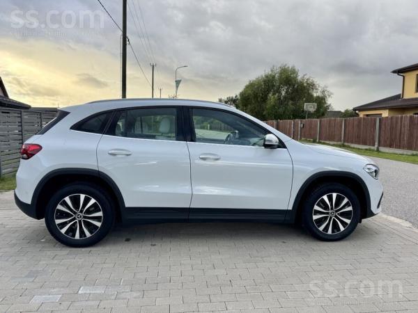 Balts Mercedes-Benz GLA 200 2021 Rīga, ar dzinēja tilpumu 1.30 L un nobraukumu 42 tūkst. km par 32900 €, foto 7 vietnē AUTOMOTO.COM.LV