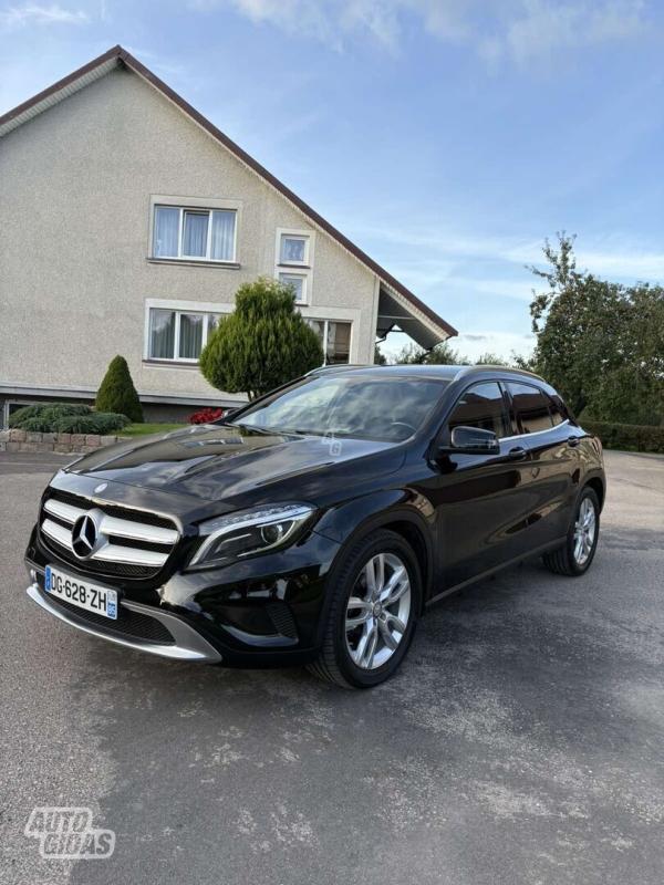 Black Mercedes-Benz gla-220 2014 in Klaipeda, with an engine capacity of 2.10 L and mileage of 194 thousand km for 12650 €, photo 1 on AUTOMOTO.COM.LV