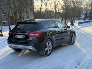 Melns Mercedes-Benz gla-220 2014 Klaipėda, ar dzinēja tilpumu 2.14 L un nobraukumu 228 tūkst. km par 11550 €, foto 2 vietnē AUTOMOTO.COM.LV