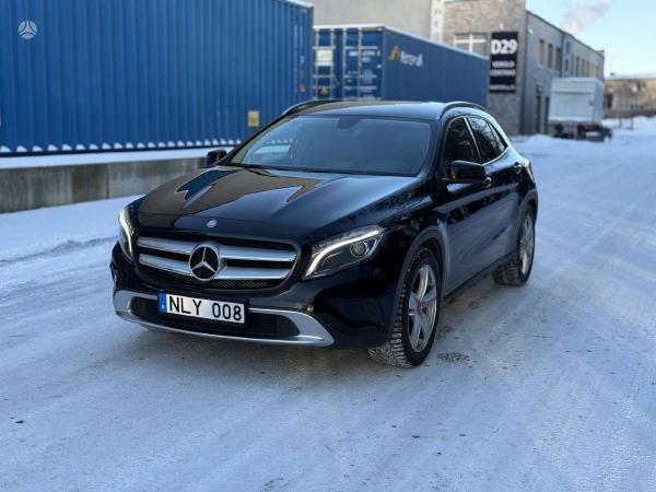 Melns Mercedes-Benz gla-220 2014 Klaipėda, ar dzinēja tilpumu 2.14 L un nobraukumu 228 tūkst. km par 11550 €, foto 4 vietnē AUTOMOTO.COM.LV
