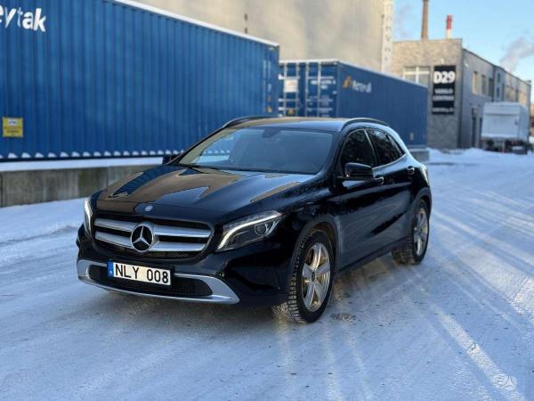 Melns Mercedes-Benz gla-220 2014 Klaipėda, ar dzinēja tilpumu 2.14 L un nobraukumu 228 tūkst. km par 11550 €, foto 10 vietnē AUTOMOTO.COM.LV