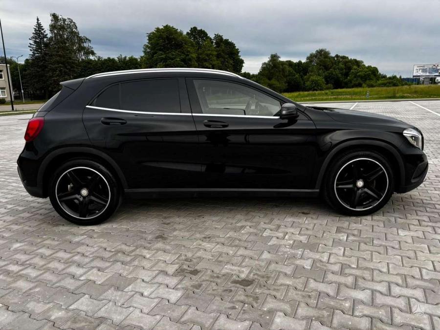 Черный Мерседес GLA 220 2014 в Таураге, объемом двигателя 2.14 л и пробегом 283 тыс. км за 9900 €, фото 6 на AUTOMOTO.COM.LV