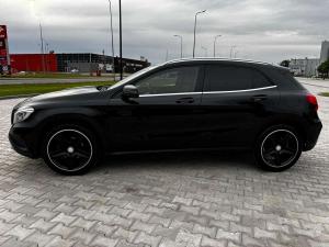 Черный Мерседес GLA 220 2014 в Таураге, объемом двигателя 2.14 л и пробегом 283 тыс. км за 9900 €, фото 7 на AUTOMOTO.COM.LV
