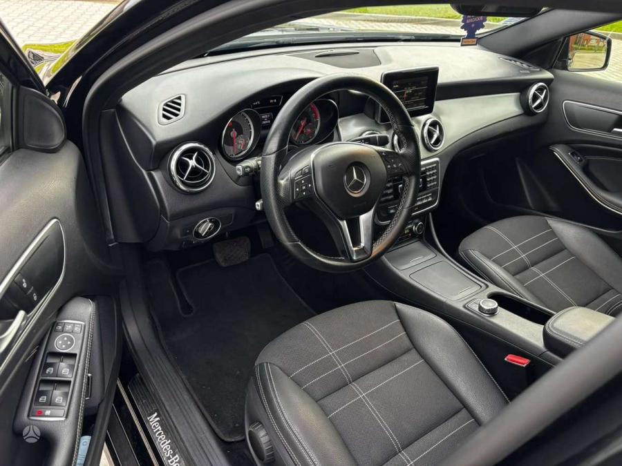 Черный Мерседес GLA 220 2014 в Таураге, объемом двигателя 2.14 л и пробегом 283 тыс. км за 9900 €, фото 9 на AUTOMOTO.COM.LV