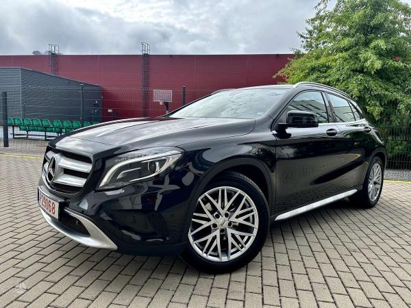 Black Mercedes-Benz gla-220 2014 in Kaunas, with an engine capacity of 2.20 L and mileage of 230 thousand km for 10700 €, photo 2 on AUTOMOTO.COM.LV