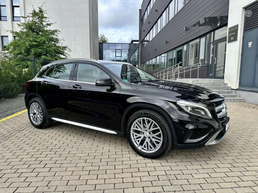 Черный Мерседес GLA 220 2014 в Каунас, объемом двигателя 2.20 л и пробегом 230 тыс. км за 10700 €, фото 7 на AUTOMOTO.COM.LV