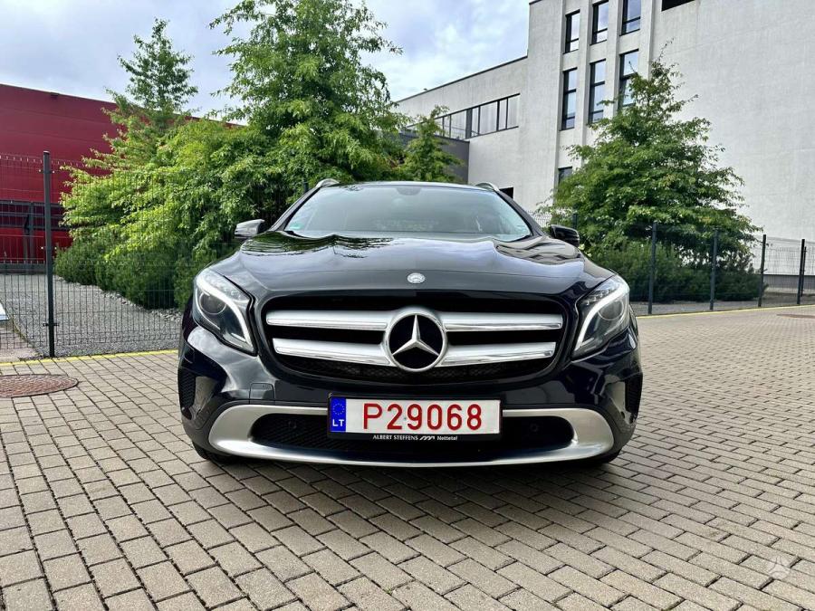 Черный Мерседес GLA 220 2014 в Каунас, объемом двигателя 2.20 л и пробегом 230 тыс. км за 10700 €, фото 9 на AUTOMOTO.COM.LV