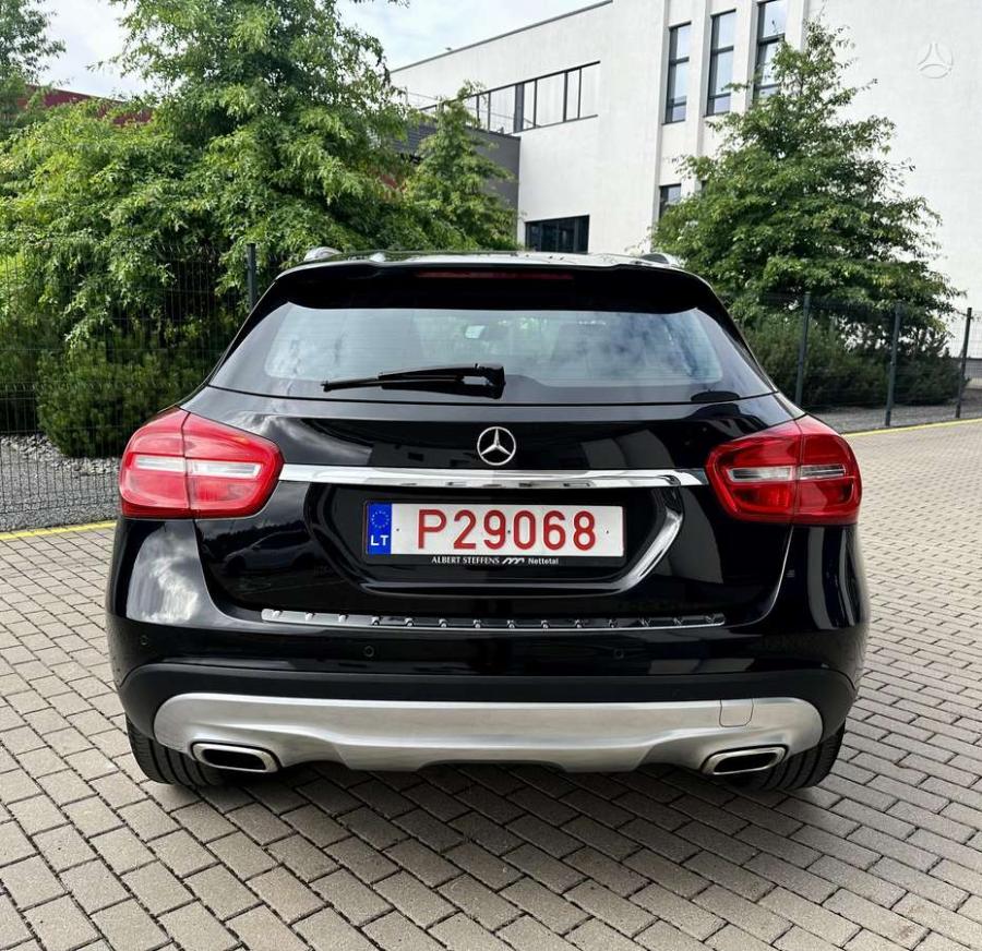 Черный Мерседес GLA 220 2014 в Каунас, объемом двигателя 2.20 л и пробегом 230 тыс. км за 10700 €, фото 11 на AUTOMOTO.COM.LV