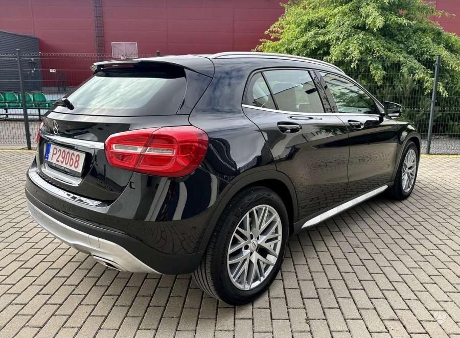 Черный Мерседес GLA 220 2014 в Каунас, объемом двигателя 2.20 л и пробегом 230 тыс. км за 10700 €, фото 12 на AUTOMOTO.COM.LV