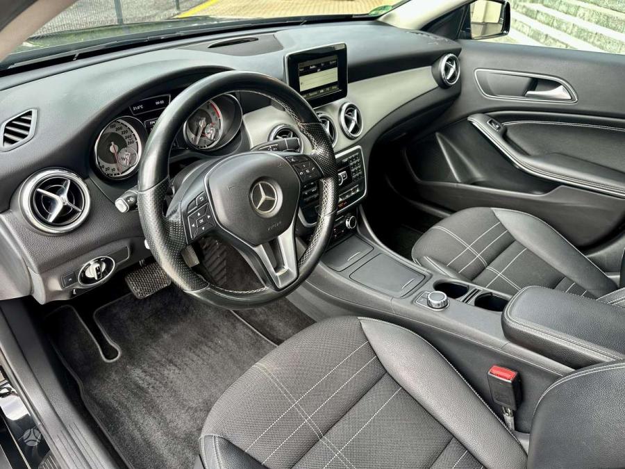 Черный Мерседес GLA 220 2014 в Каунас, объемом двигателя 2.20 л и пробегом 230 тыс. км за 10700 €, фото 32 на AUTOMOTO.COM.LV