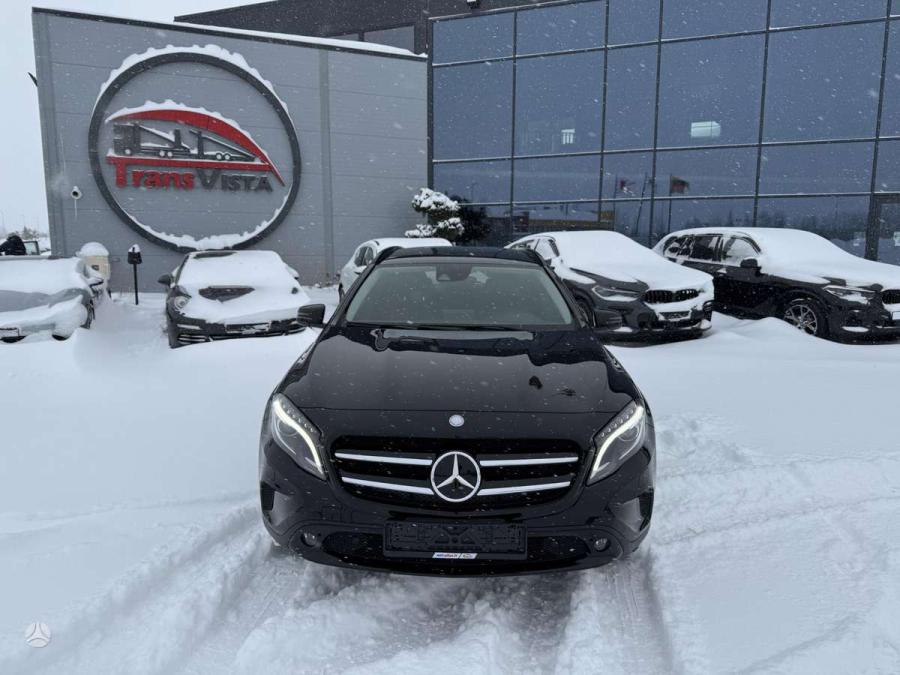 Melns Mercedes-Benz gla-220 2016 Telšiai, ar dzinēja tilpumu 2.14 L un nobraukumu 260 tūkst. km par 12300 €, foto 1 vietnē AUTOMOTO.COM.LV