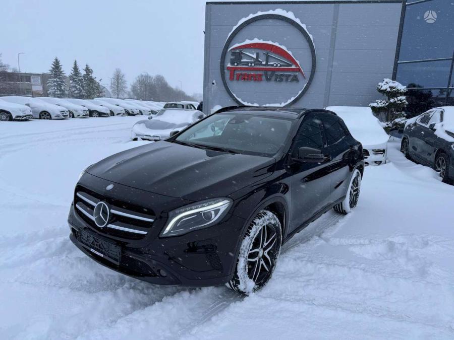 Melns Mercedes-Benz gla-220 2016 Telšiai, ar dzinēja tilpumu 2.14 L un nobraukumu 260 tūkst. km par 12300 €, foto 2 vietnē AUTOMOTO.COM.LV