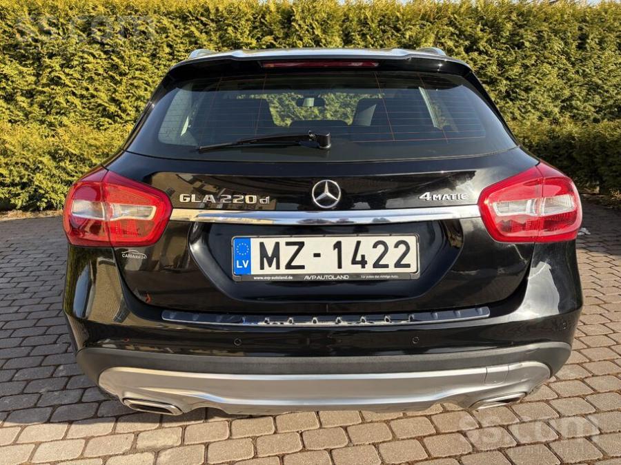 Melns Mercedes-Benz gla-220 2016 Rīga, ar dzinēja tilpumu 2.20 L un nobraukumu 232 tūkst. km par 11300 €, foto 5 vietnē AUTOMOTO.COM.LV