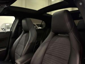 Black Mercedes-Benz gla-220 2017 in Vilnius, with an engine capacity of 2.14 L and mileage of 169 thousand km for 16990 €, photo 14 on AUTOMOTO.COM.LV